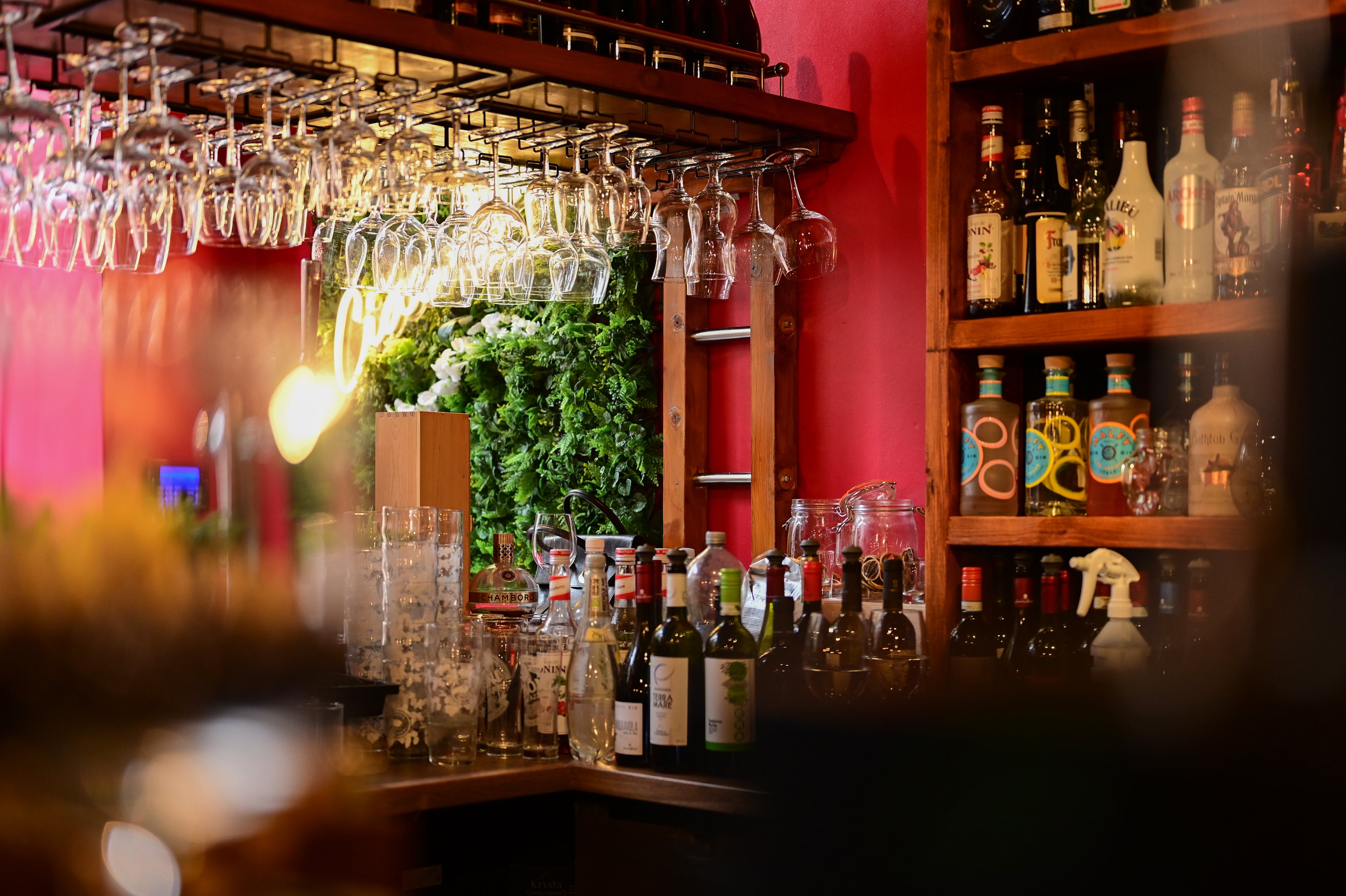 Menu | Veeno Bars